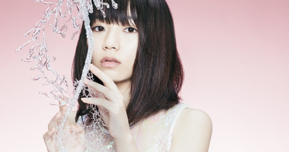 YURiKA「宝石の国」OP担当に、アニメ映像付きのMV公開（動画あり / コメントあり） - 音楽ナタリー