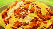 「とんでもスキル」“スーパーごはんタイムPV”公開　フェルとスイが料理を頬張る