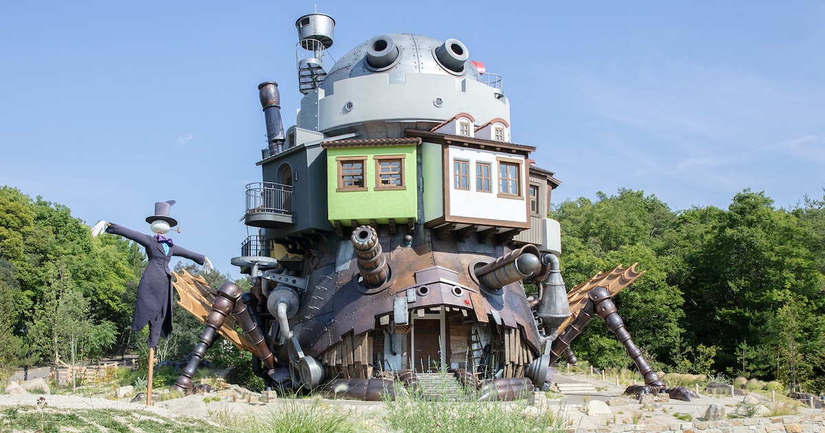 ハウルの城 (c) 2004 Diana Wynne Jones/Hayao Miyazaki/Studio Ghibli, NDDMT (c ...