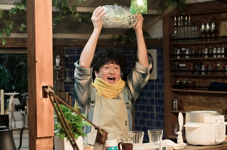 井浦新演じる浅黄朔。