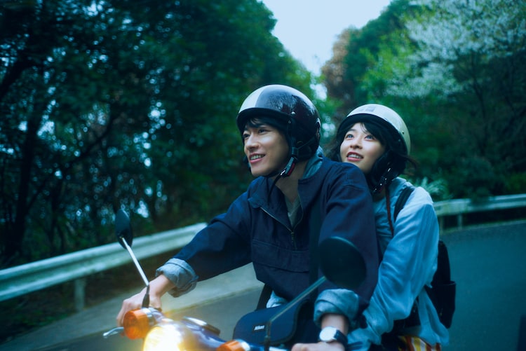 「四月になれば彼女は」場面写真 佐藤健、長澤まさみ、森七菜が共演 映画「四月になれば彼女は」場面カット10点公開 [画像・動画ギャラリー
