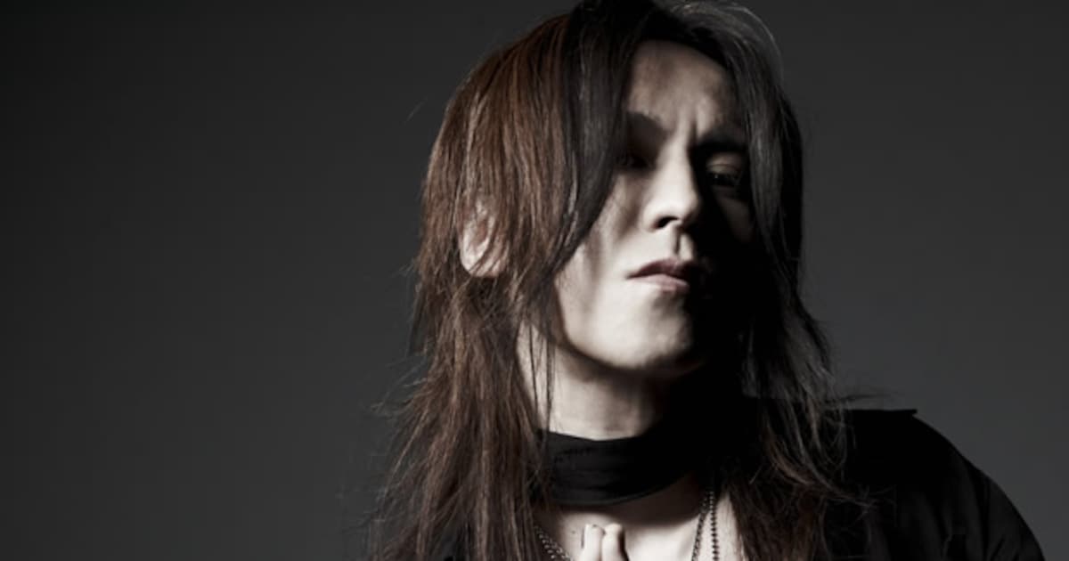 SUGIZO連続配信シングル第3弾はハードなエレクトロ楽曲 - 音楽ナタリー