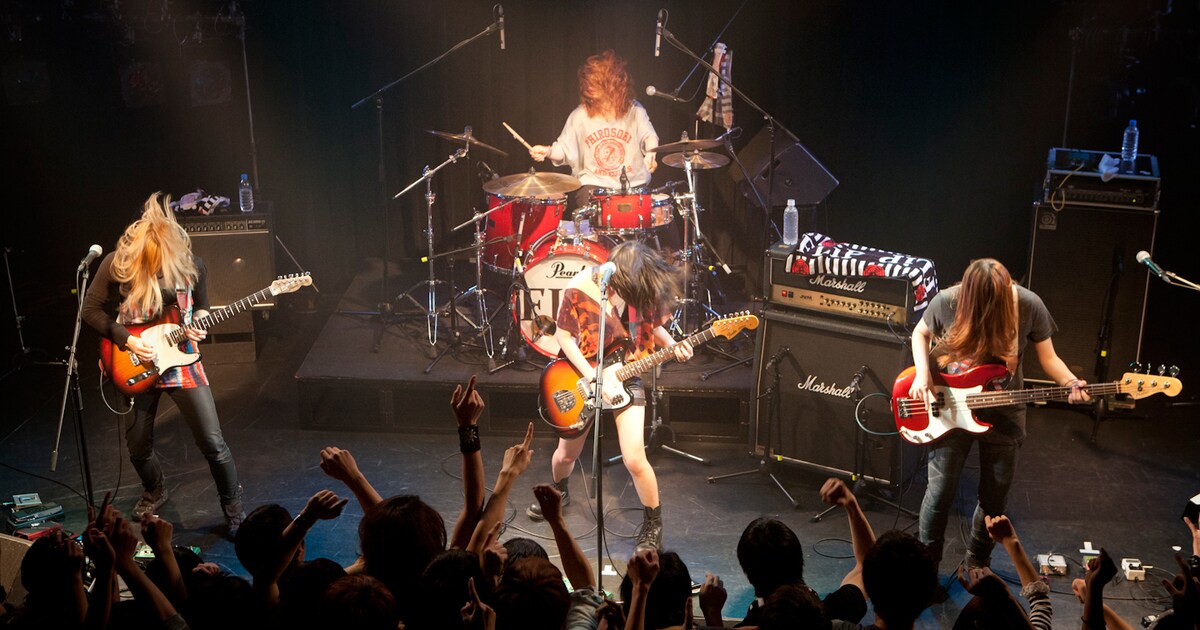 沖縄在住ガールズロックFLiP、メジャー1stアルバム完成 - 音楽ナタリー