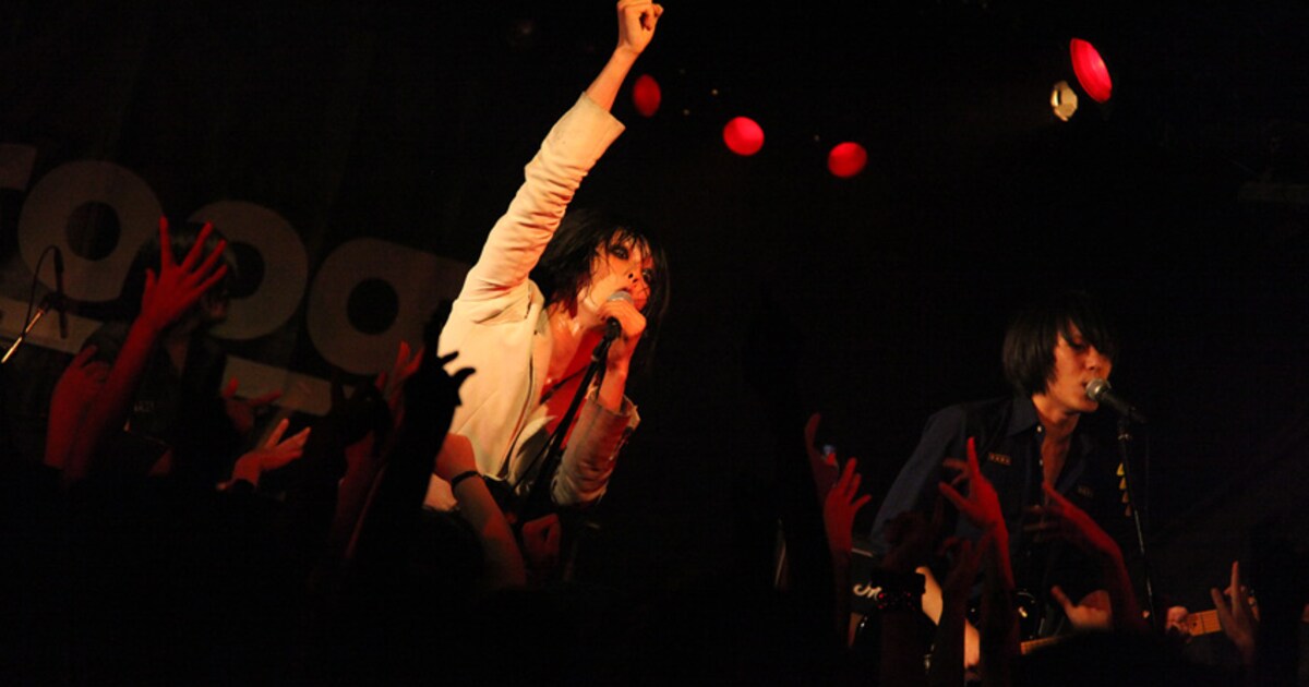 Droog「すべての若きパンクス」に捧げる怒濤の下北ライブ - 音楽ナタリー