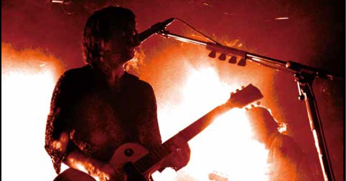 PLAGUES、ライブ＋αで20年目の“今”切り取るDVD - 音楽ナタリー