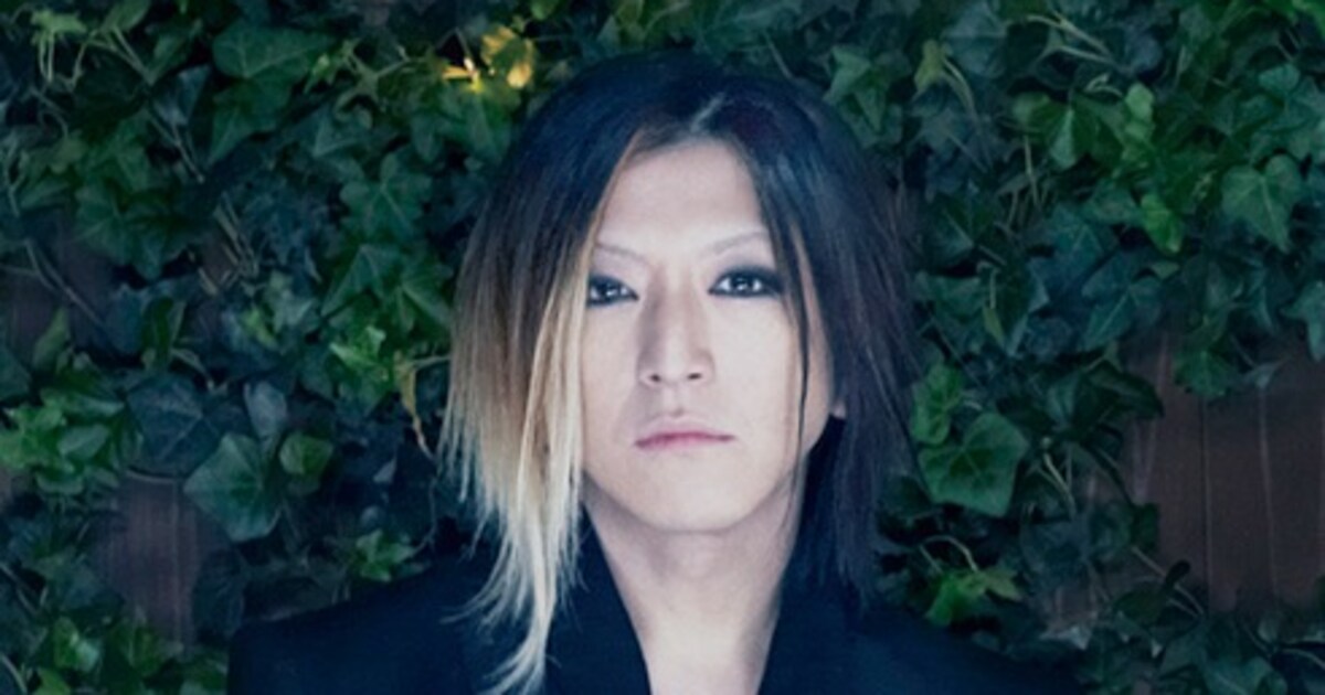 HISASHI、ニコ動で「もってけ！セーラーふく」弾いてみた - 音楽ナタリー