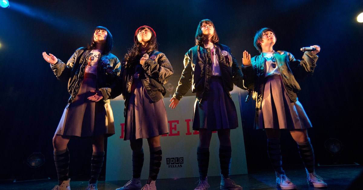 BILLIE IDLE始動！ファンクラブ限定ライブで10曲乱舞 - 音楽ナタリー