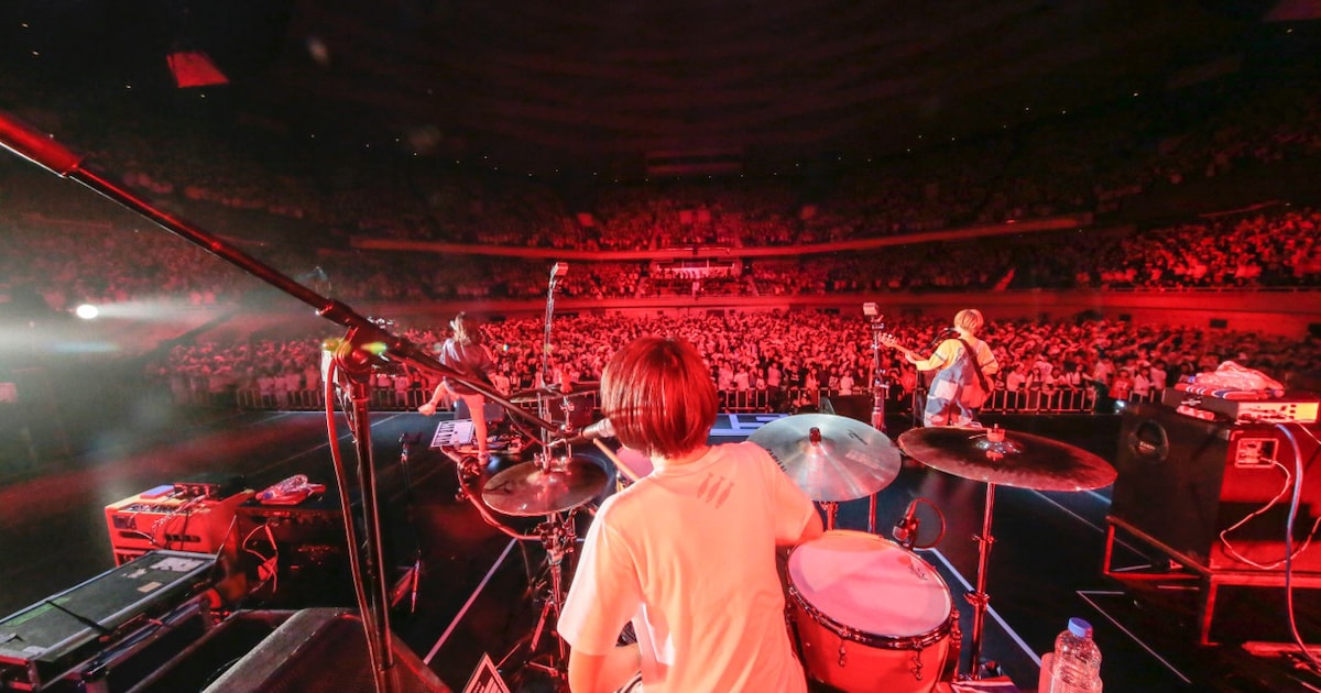 SHISHAMO、満員の武道館で3rdアルバム＆ホールツアー開催発表 - 音楽ナタリー