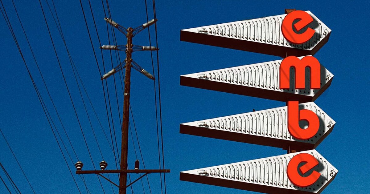 ember、2年半ぶり新作からレトロなニューMV - 音楽ナタリー