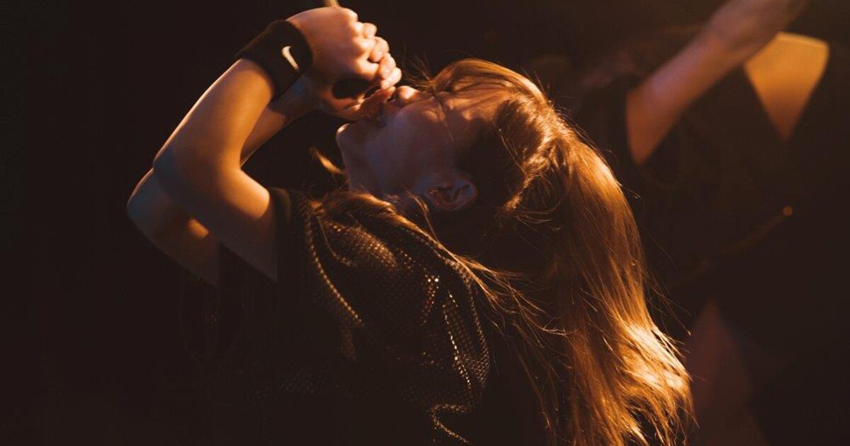 PassCode「bite the bullet」ホンジュラスで1位獲得を報告 - 音楽ナタリー