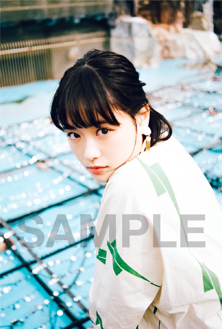 大原櫻子ニューシングル、タワーレコード購入者特典フォトカードデザイン。 大原櫻子が島田大介撮影の新ビジュアル公開、シングルに絢香カバー収録