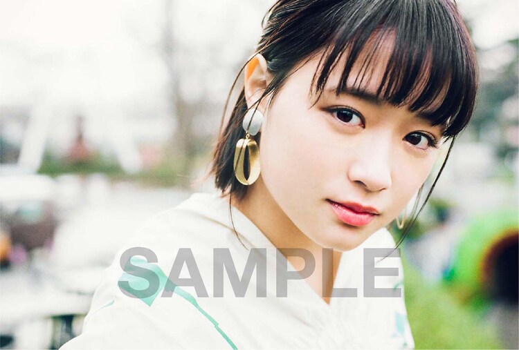 大原櫻子ニューシングル、tsutaya Records購入者特典フォトカードデザイン。 大原櫻子が島田大介撮影の新ビジュアル公開、シングル