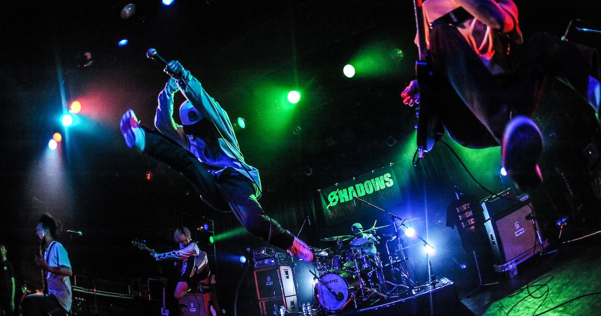 SHADOWS、“新作を売りつくす”ワンマンツアー開幕（ライブレポート / 写真24枚） - 音楽ナタリー