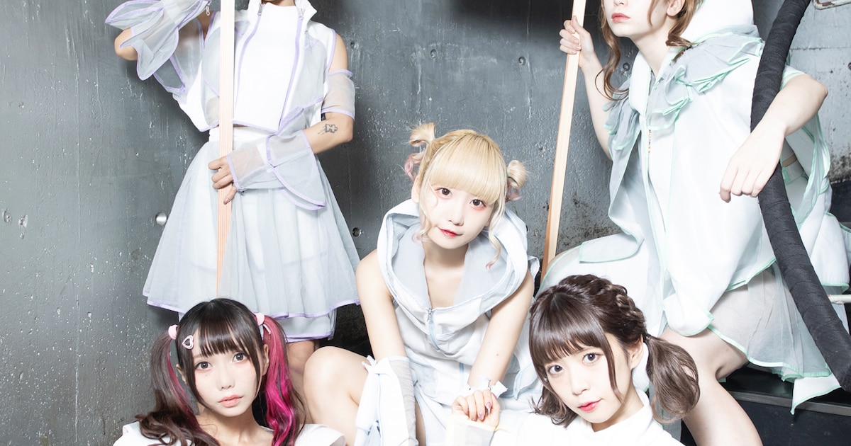 CY8ER、ビクターからメジャーデビュー「世界を騒がせていっちゃうよー!!」（コメントあり） - 音楽ナタリー