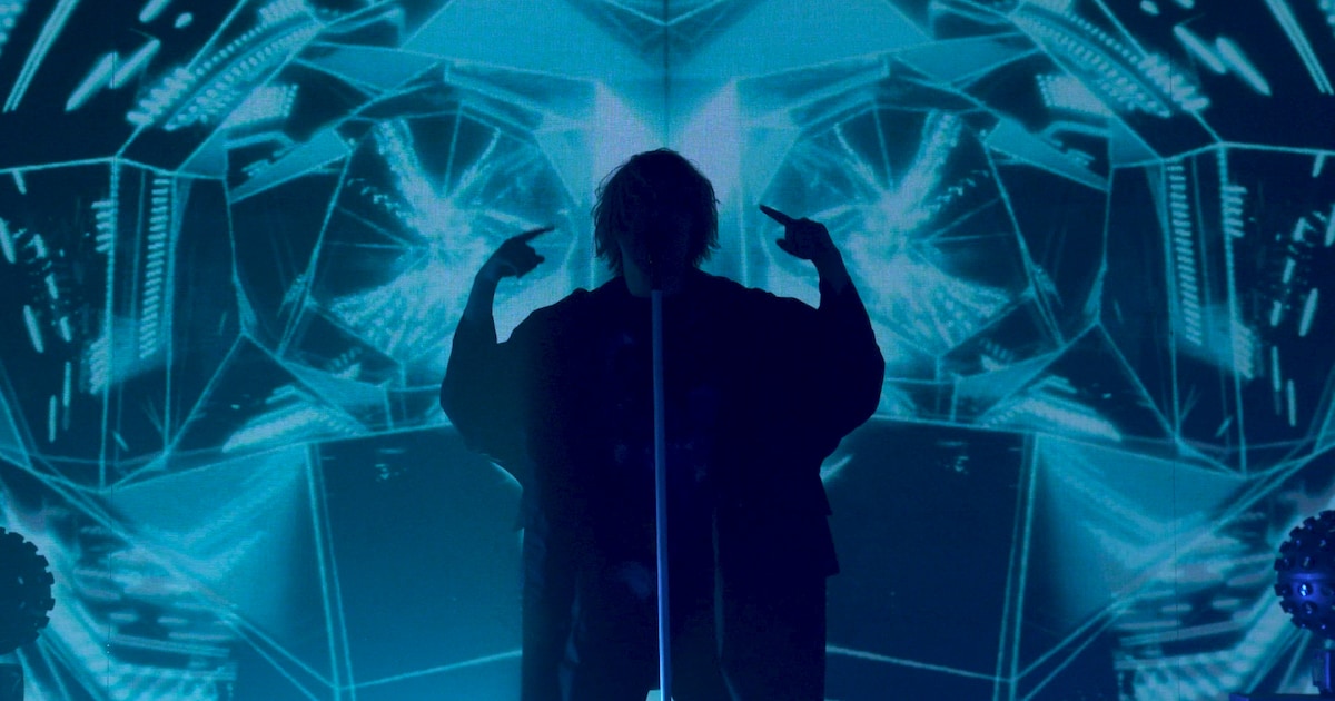 Souがオリジナル曲のみ披露した初の配信ライブで日本＆海外ファンを沸かす（ライブレポート） - 音楽ナタリー