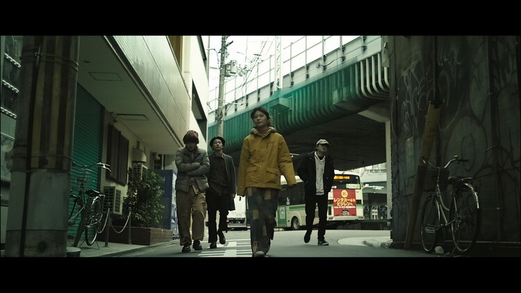 um-humが新曲「Yawning」ティザー映像公開、ディレクションは王一川（動画あり） - 音楽ナタリー