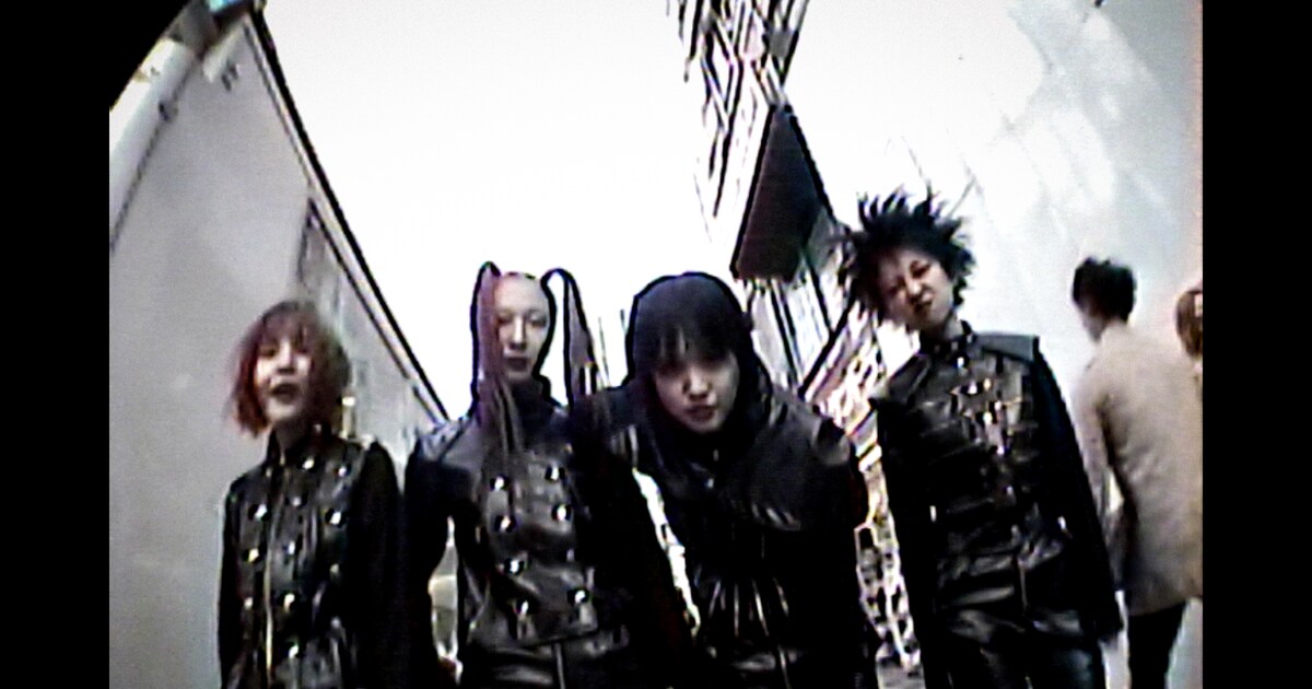 WACK新グループASP、1stアルバムから「A Song of Punk」MV公開（動画あり） - 音楽ナタリー