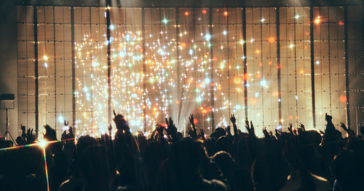 DUSTCELL初のZeppツアーが閉幕、千秋楽で新曲連発（ライブレポート / 写真23枚） - 音楽ナタリー