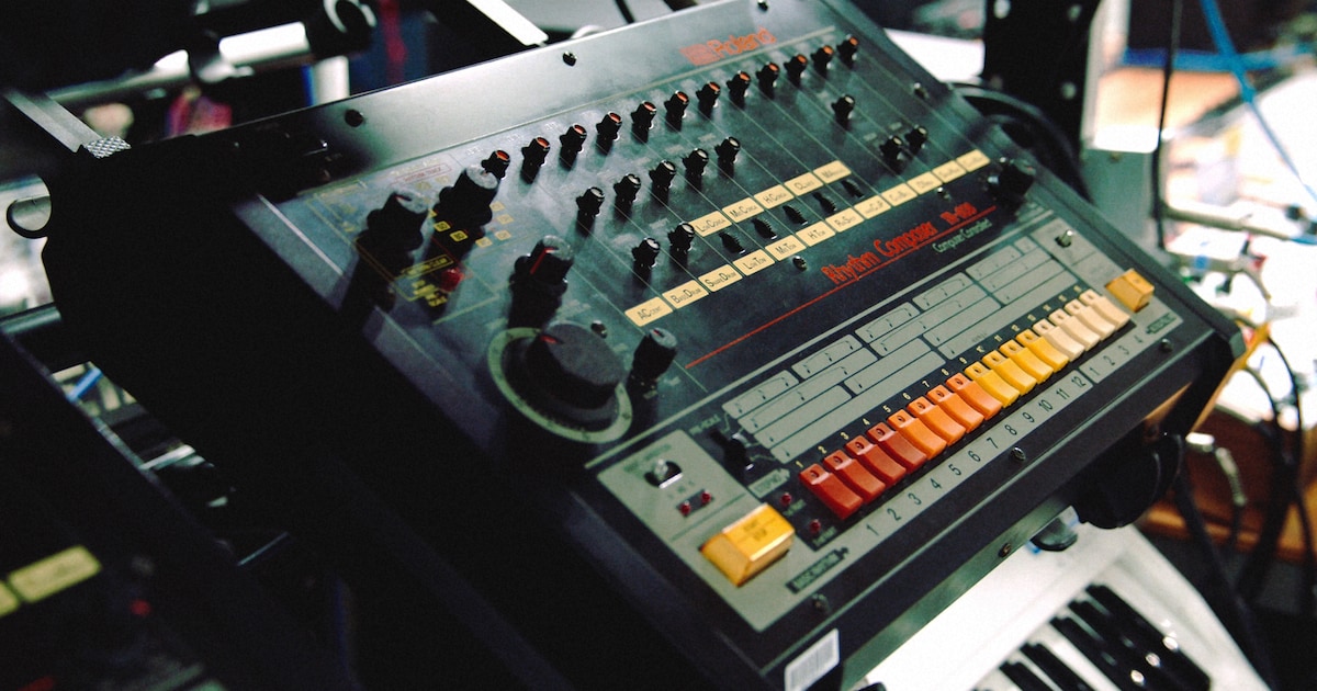 NHK「TR-808」特集に石野卓球やバンバータが出演、開発者もテレビ初登場 - 音楽ナタリー