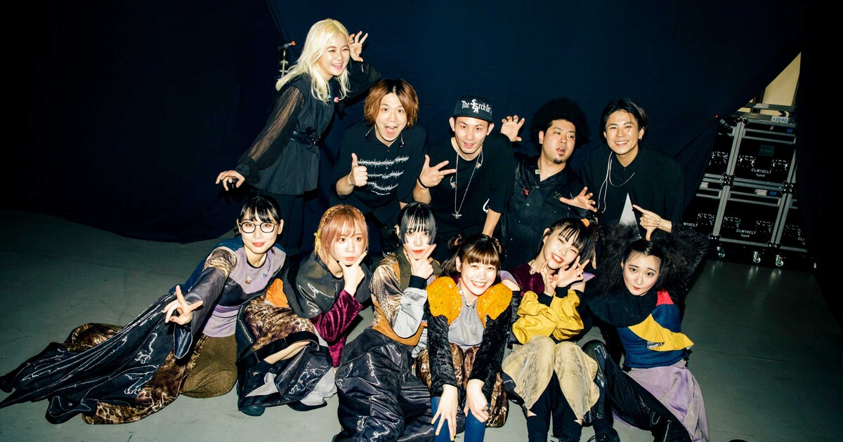 BiSHとバンドメンバー。（Photo by sotobayashi kenta） [画像ギャラリー 8/8] - 音楽ナタリー