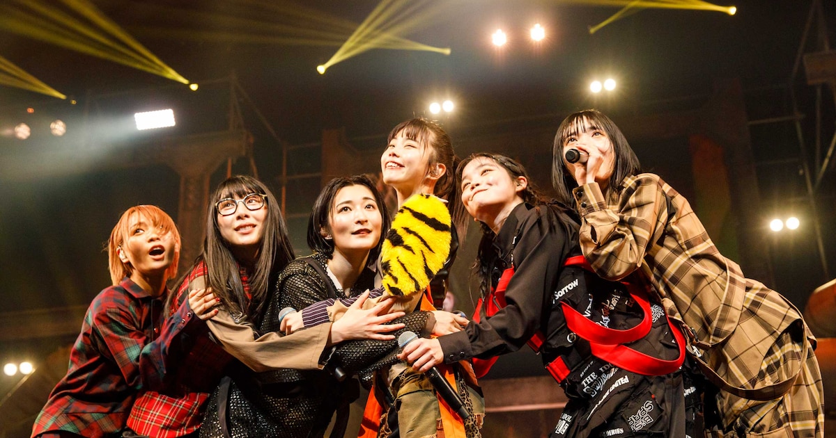 BiSH、怒涛の解散前ラストツアー開幕！吉井和哉の提供曲「Bye-Bye Show」初披露（写真8枚） - 音楽ナタリー