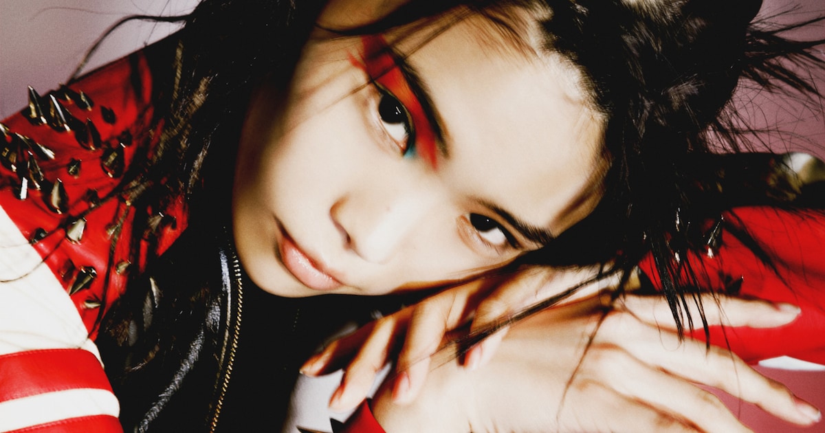 BiSHアイナ・ジ・エンド、おでこ30針縫った写真公開「傷ごと、ごろんと愛してください」（コメント全文） - 音楽ナタリー