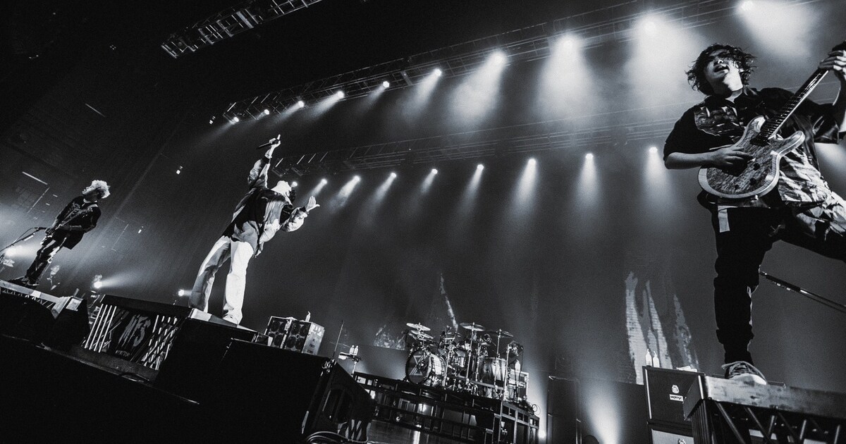 MY FIRST STORYとWANIMAが「THANX」でコラボ、観客熱狂させた有明の一夜（ライブレポート / 写真21枚） - 音楽ナタリー