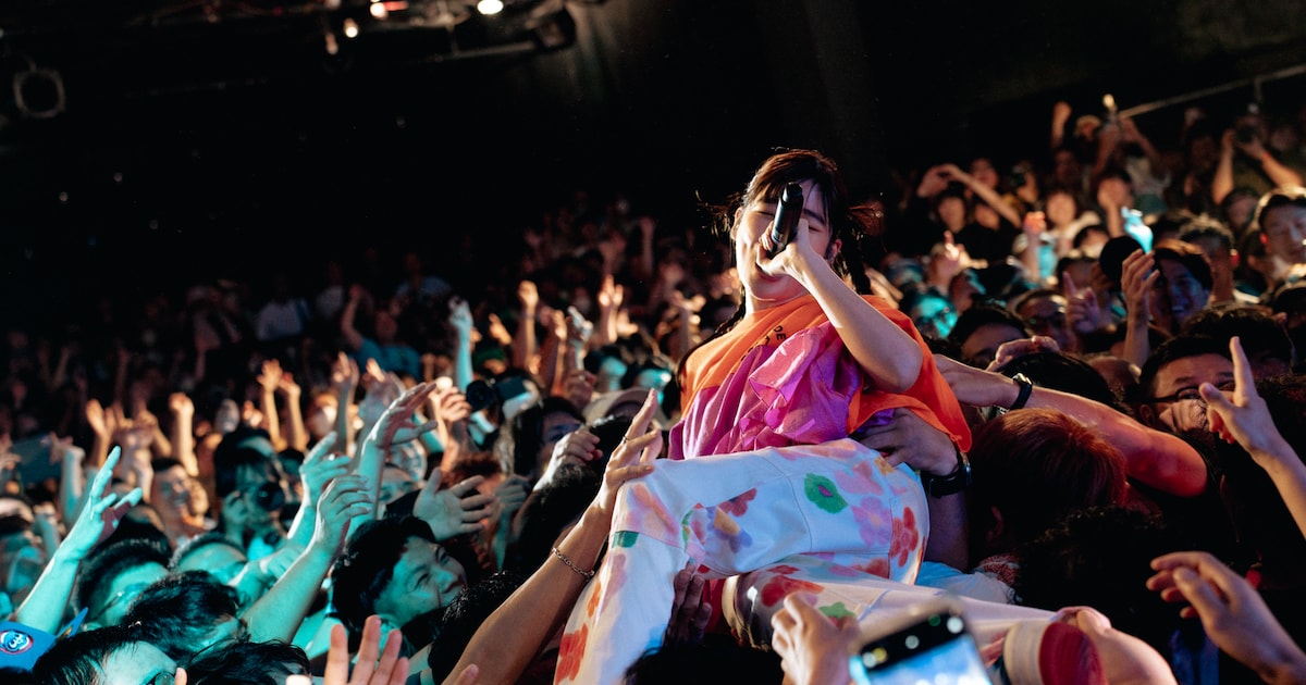 元BiSHチッチのCENT、初ワンマンでフロアにダイブ（ライブレポート） - 音楽ナタリー