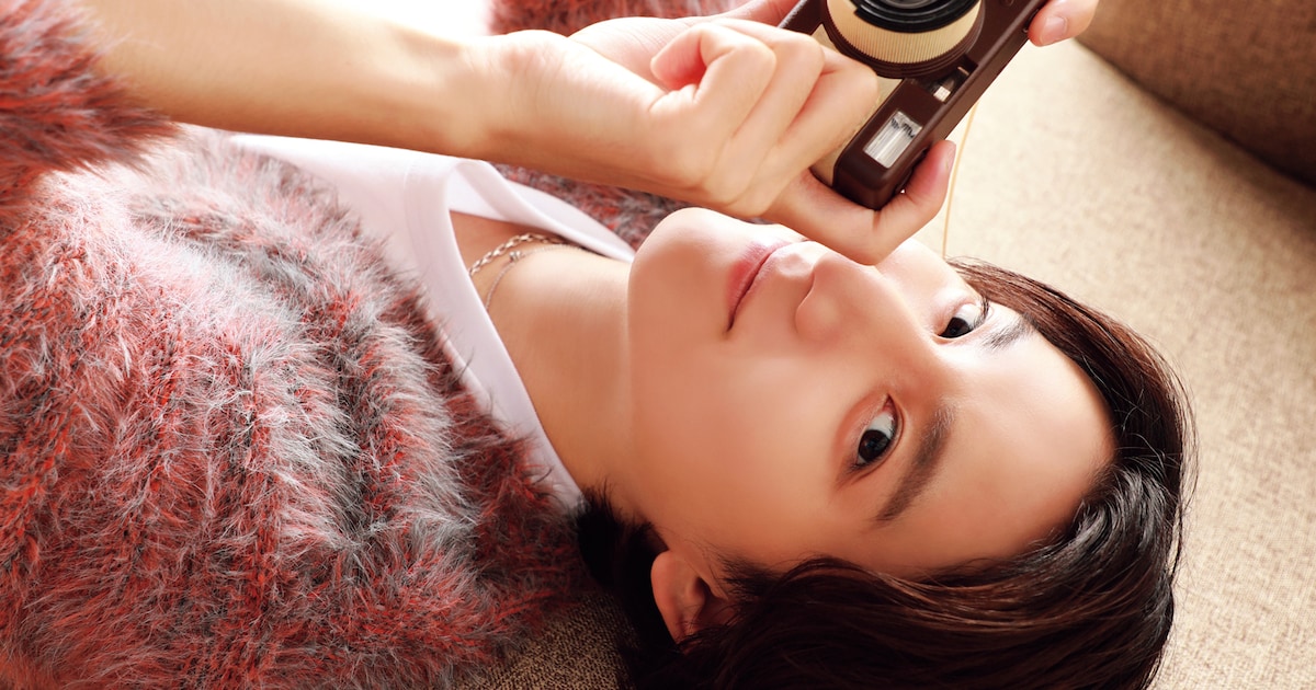 SixTONES京本大我「ベツコミ」で雨の日デート、“彼氏風”の厚紙フォトカード付き - 音楽ナタリー