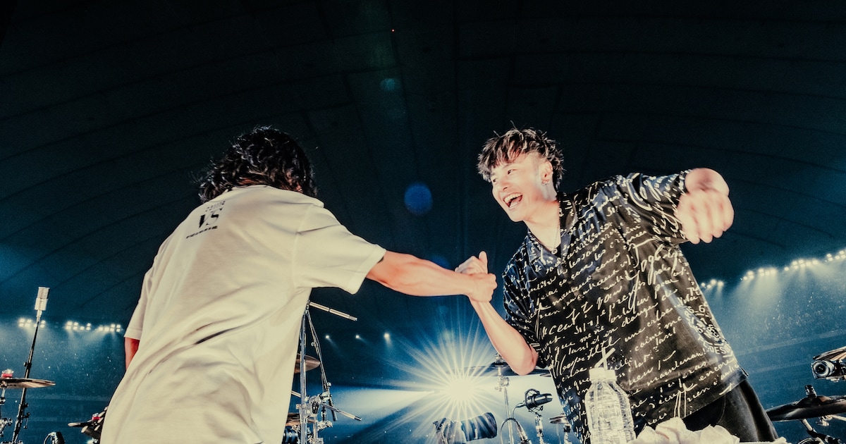 左からTomoya（Dr / ONE OK ROCK）、Kid'z（Dr / MY FIRST STORY）。（Photo by ...