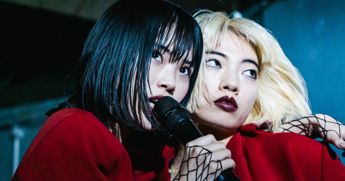 WACK海外進出の第一歩刻む ASP、ExWHYZ、AiNATOAOIが魅せたロンドンの夜（ライブレポート / 写真69枚 / セットリストあり） - 音楽ナタリー