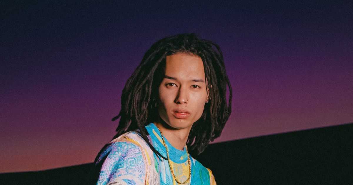 KaneeeがZOT on the WAVEとのコラボ曲MV公開、主催ライブをTik Tokで生配信 - 音楽ナタリー