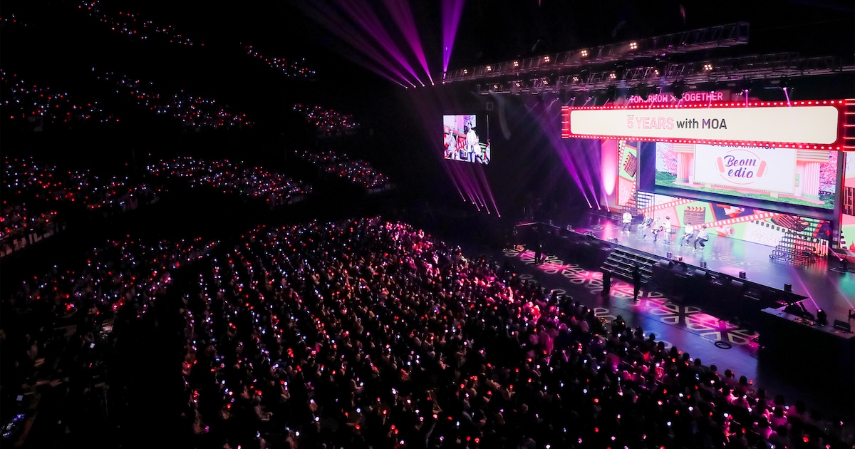 「2024 TXT FANLIVE PRESENT X TOGETHER JAPAN EDITION」の様子。 (P)&(C) BIGHIT ...