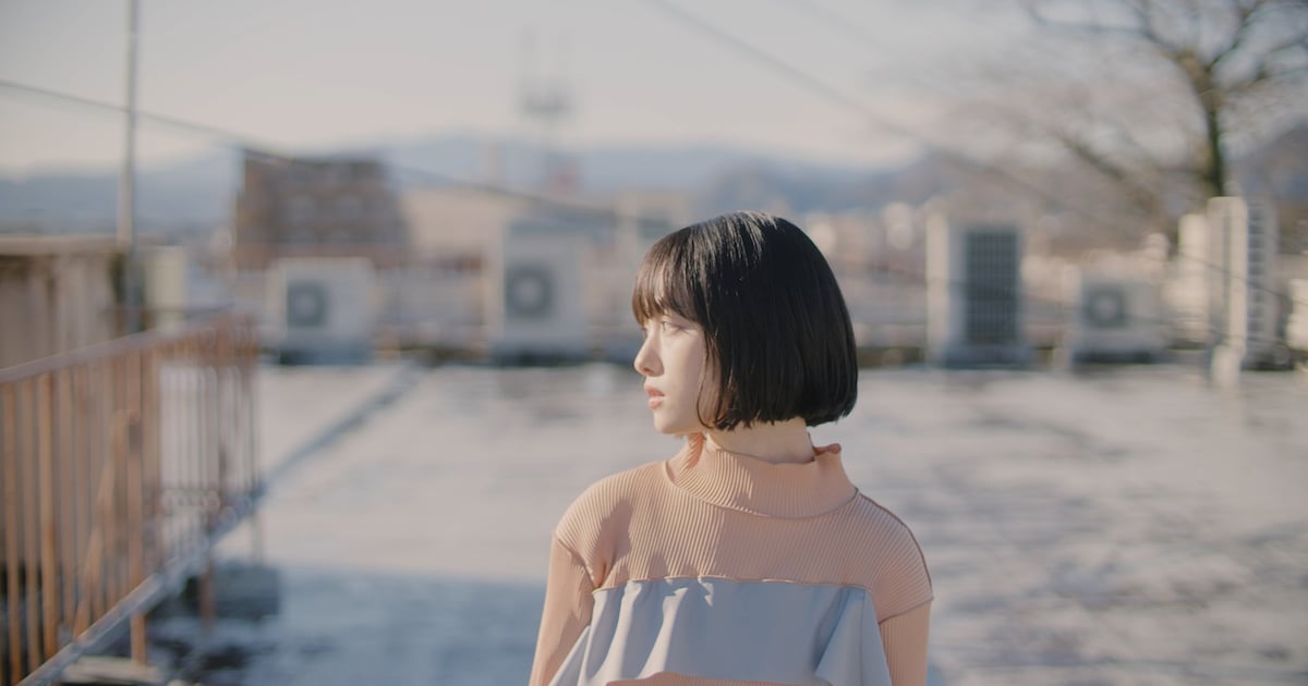 TOMOO、今夜放送スタート「ソロ活女子のススメ4」OPテーマ配信リリース＆MV公開（動画あり） - 音楽ナタリー