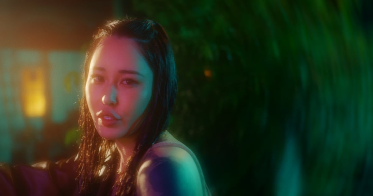 HITOMINが本日メジャーデビュー、第1弾シングル「Issue」MV公開（動画あり / コメントあり） - 音楽ナタリー