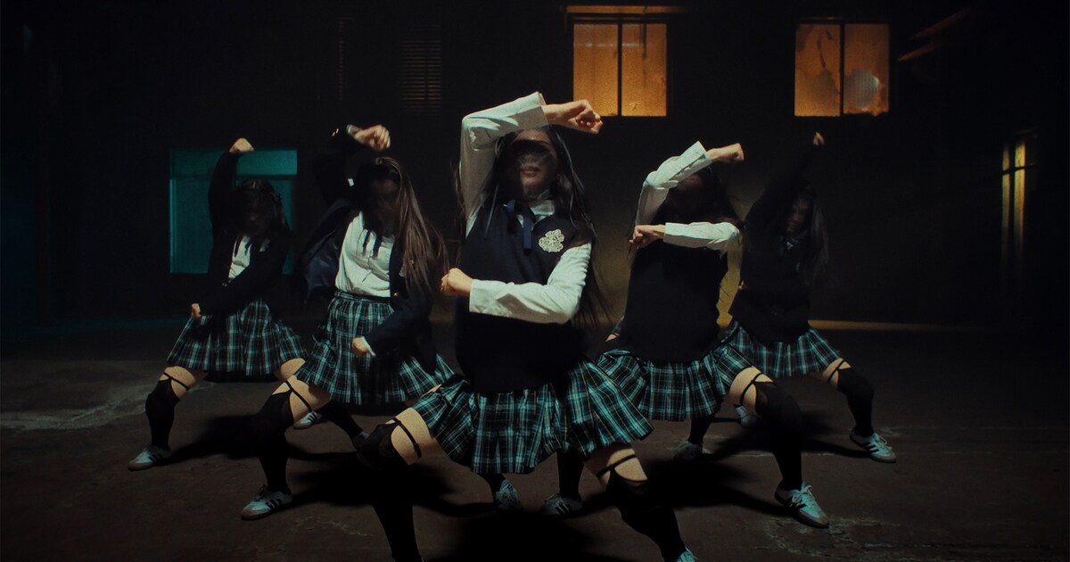 謎の少女7人によるXG「HOWLING」ダンスパフォーマンス、JAKOPSのInstagramで公開 - 音楽ナタリー