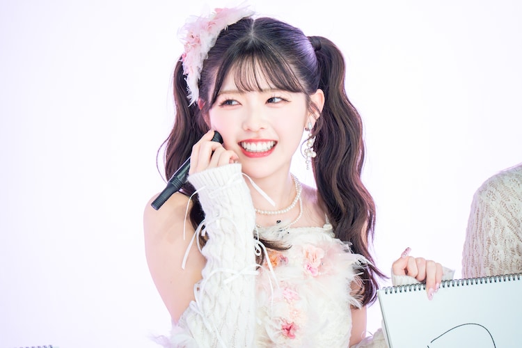 中本こまり - fav me、全2回の特番エムオン！で放送 アイドルという武器を捨てて“ファボ”獲得を目指す [画像ギャラリー 11/17] - 音楽ナタリー