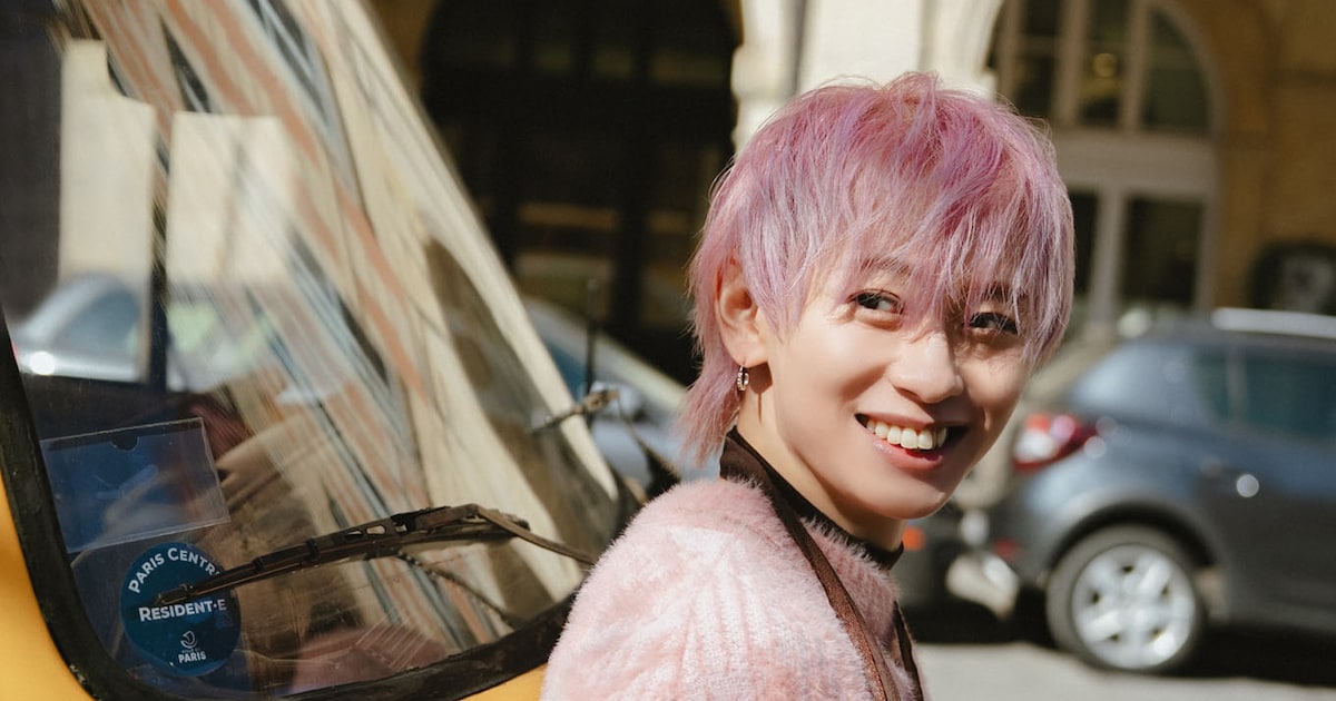 超特急シューヤの1stソロ写真集、パリ舞台にこだわりファッションと肉体美披露「脱ぎます♡ぷぅぅいい」（コメントあり） - 音楽ナタリー