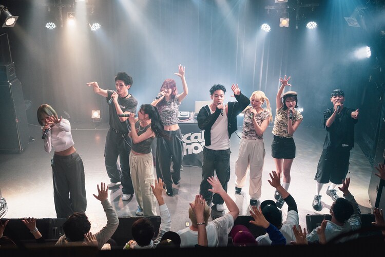 ステージに現れた“LS8”。 - リリスクminan復帰で“LS8 IS BACK!”熱狂の新宿MARZで夏への第一歩 [画像ギャラリー 3/88] - 音楽ナタリー