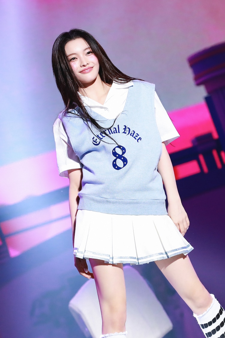 IROHA (P)&(C) BELIFT LAB Inc. - ILLIT初の日本公演でサプライズ連発！「♡桃色片想い♡」やE-Girlsカバー、乃紫コラボまで [画像ギャラリー 8/9 ...