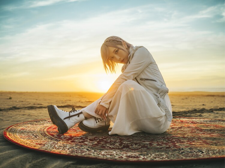 ReoNa - ReoNa「アークナイツ」最終話のEDテーマ「生命換装」を配信リリース [画像ギャラリー 2/2] - 音楽ナタリー