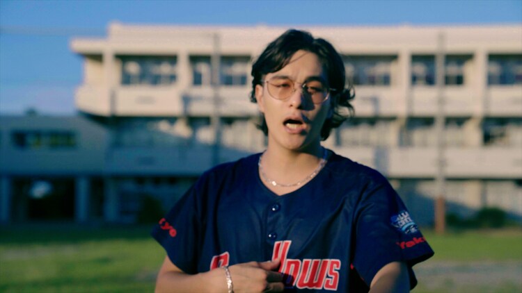 DANNY JIN「俺はセカンド」ミュージックビデオより。 - 日本人ファーストなら「俺はセカンド」ラッパーDANNY JINが日本で受けてきた差別を歌う [画像・動画ギャラリー 6/24 ...