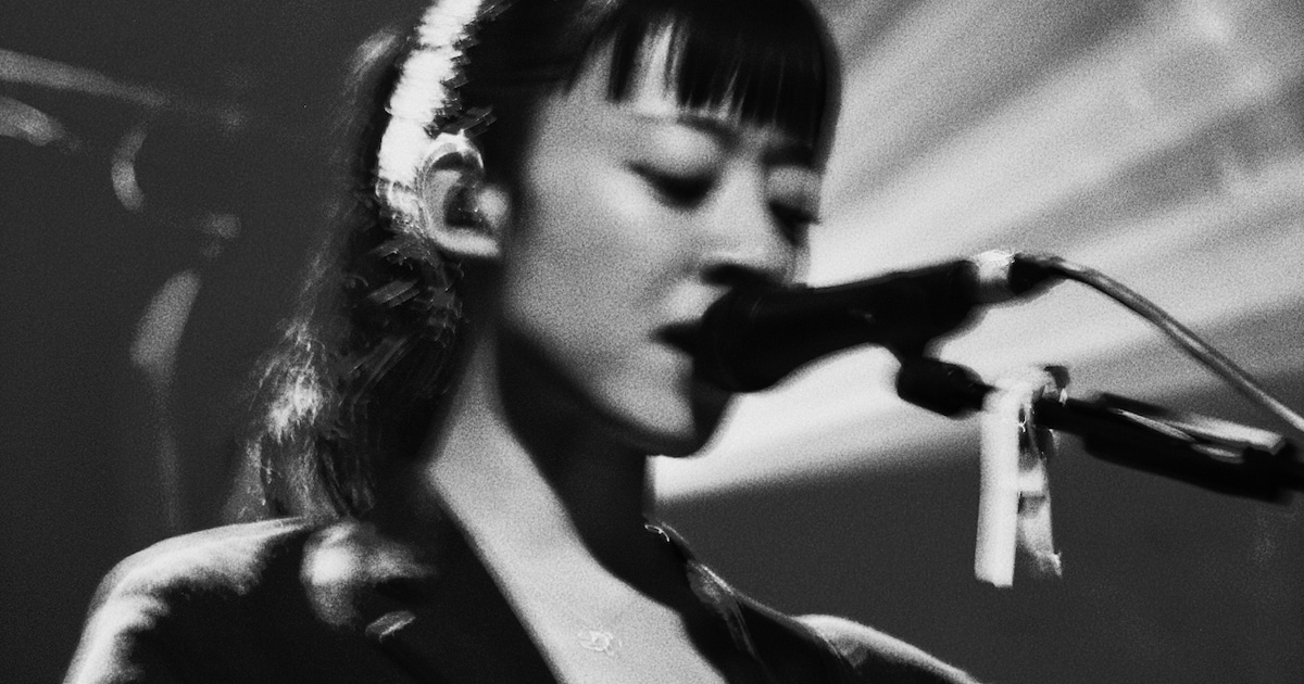 羊文学の初ヨーロッパツアーがロンドンで終了、ソールドアウトの会場で人気曲を続々披露（ライブレポート / 写真6枚） - 音楽ナタリー