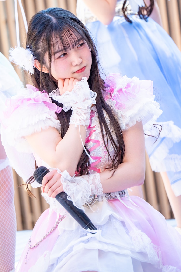 松元寧音 - スターダストの新グループ・Straight Angeli、記念すべきリリイベ初日！笑顔と力強い歌声を届ける [画像ギャラリー 7/12] - 音楽ナタリー