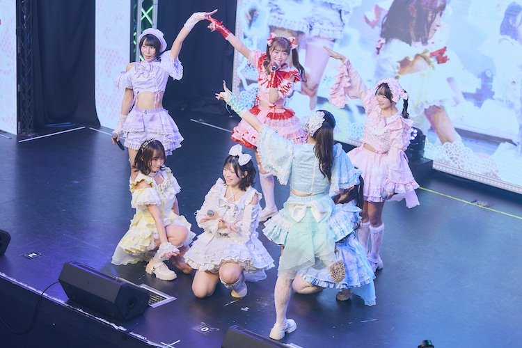 Sugar♡Holic「Welcome to Sugar♡Party!」の様子。（撮影：等々力菜里） - Sugar♡Holicデビューライブで“クセかわ”全開「もっともっと素敵な景色を作って ...