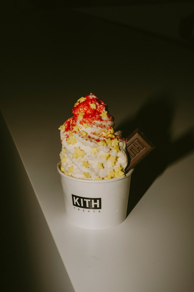 Kith（キス）が手がけたFukase「Bad Entertainment」リリースパーティのオリジナルメニュー。 - Fukaseがソロ ...