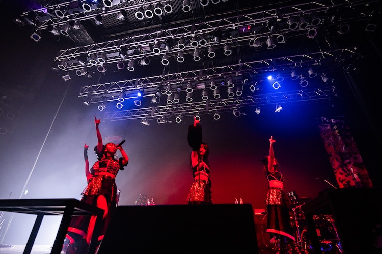 #2i2 - #2i2ラストライブで完全燃焼！みんなでつむいだ5年間の「僕らの物語」の結末は [画像ギャラリー 45/130] - 音楽ナタリー