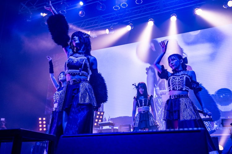 #2i2 - #2i2ラストライブで完全燃焼！みんなでつむいだ5年間の「僕らの物語」の結末は [画像ギャラリー 57/130] - 音楽ナタリー