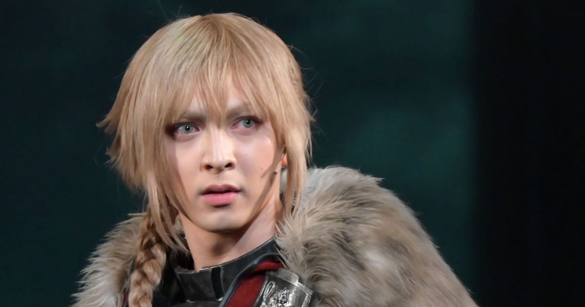 モント・リオニス役の吉田仁人（M!LK）。 - M!LK吉田仁人「座長の背中を」主演舞台が本日開幕！隣で「滅！」踊るゲンジブ武藤潤は「弟みたい ...