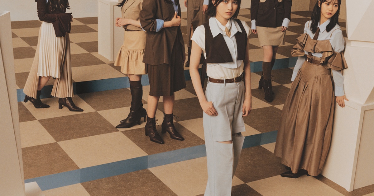 櫻坂46「Lonesome rabbit / What's "KAZOKU"?」通常盤ジャケット [画像・動画ギャラリー 5/7] - 音楽ナタリー